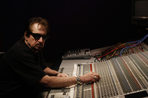 Dave Jerden: 'When the 'Facelift' Record Came Out, Radio Stations ...