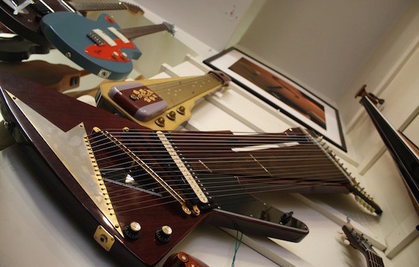 4 Freakish Gibson Guitars That History Forgot | Ultimate Guitar