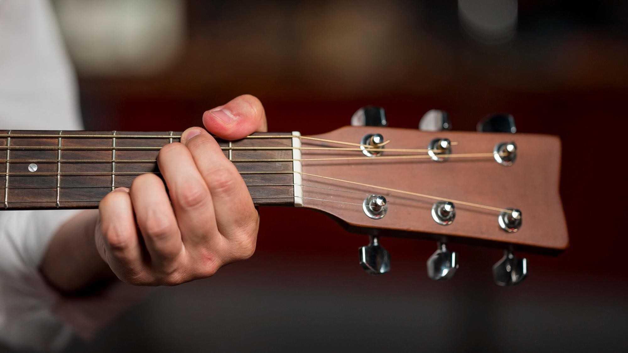 How to Play Acoustic Guitar — Acoustic Guitar Essentials for Beginners