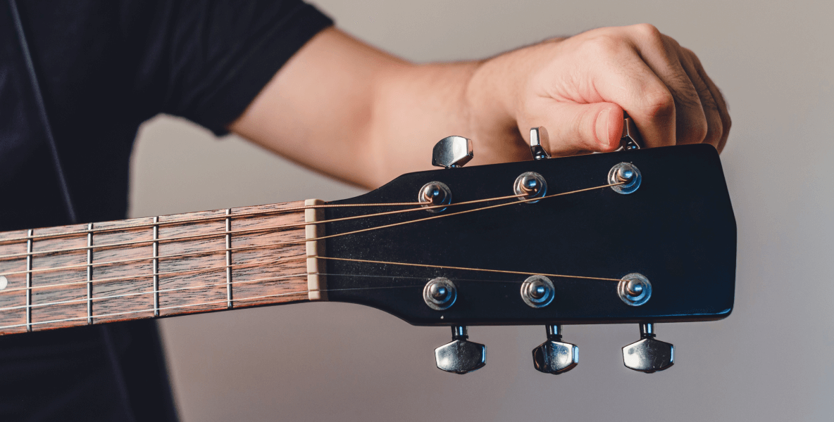 How to Play Guitar: Learn the Basics | Official lessons @ Ultimate ...